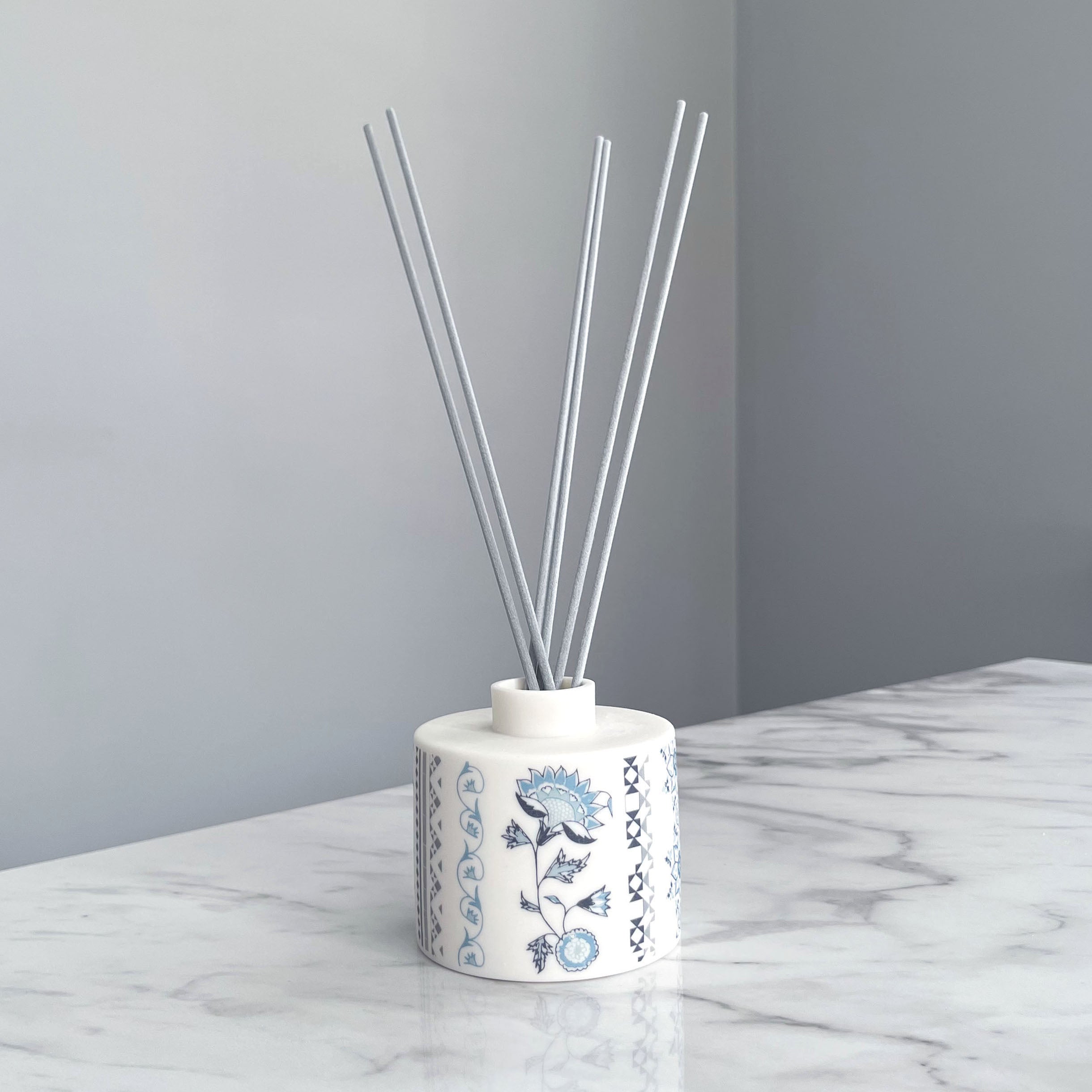 Reed Diffuser Pot - Jasmine Design – Alex Allday Ceramics